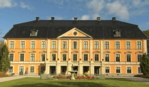 Topp 10 Sveriges slott - Utforska och bevittna 2025